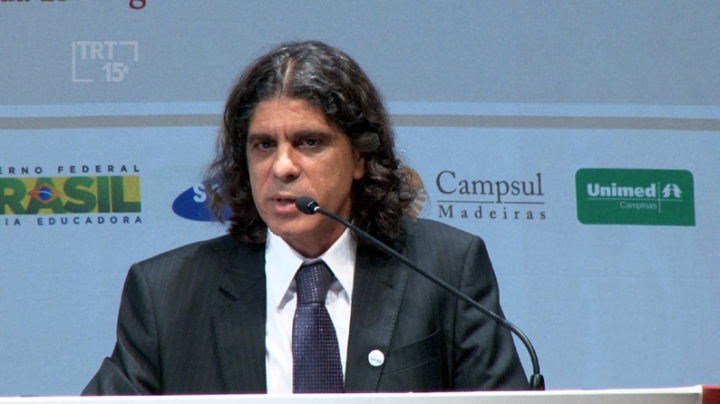 Souto Maior: governo vê covid como oportunidade para aprofundar ...