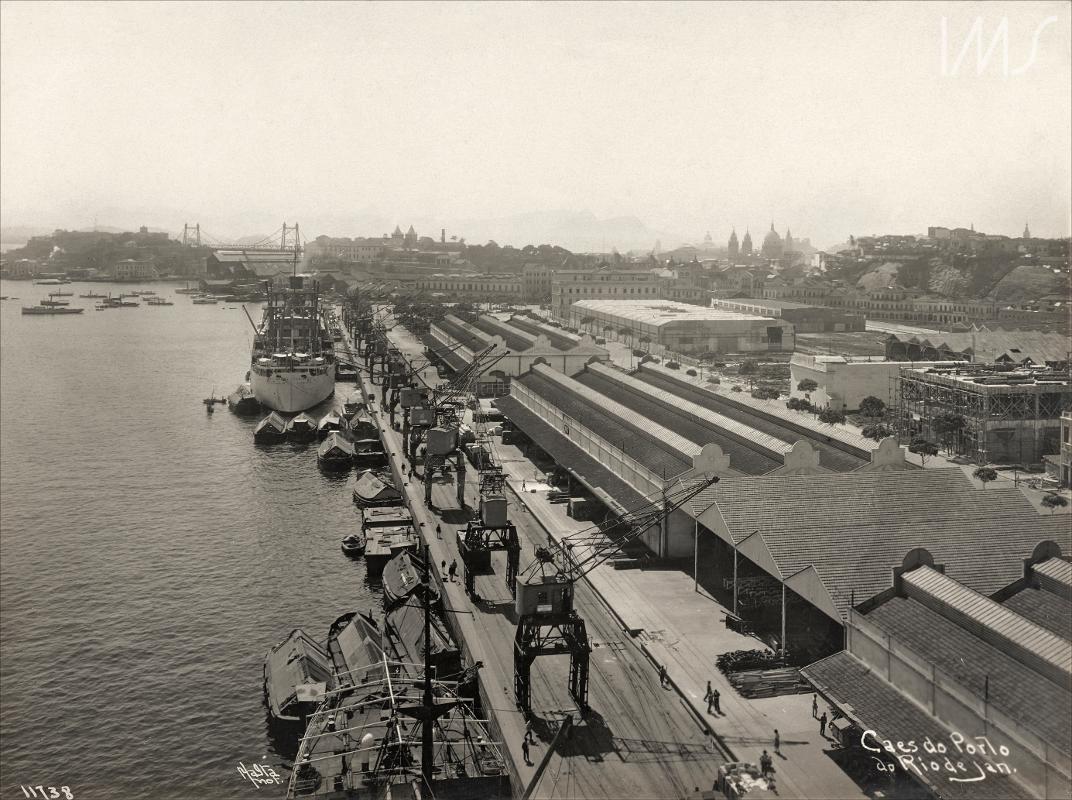 Porto do RJ: onde o capitalismo tisnou o Brasil